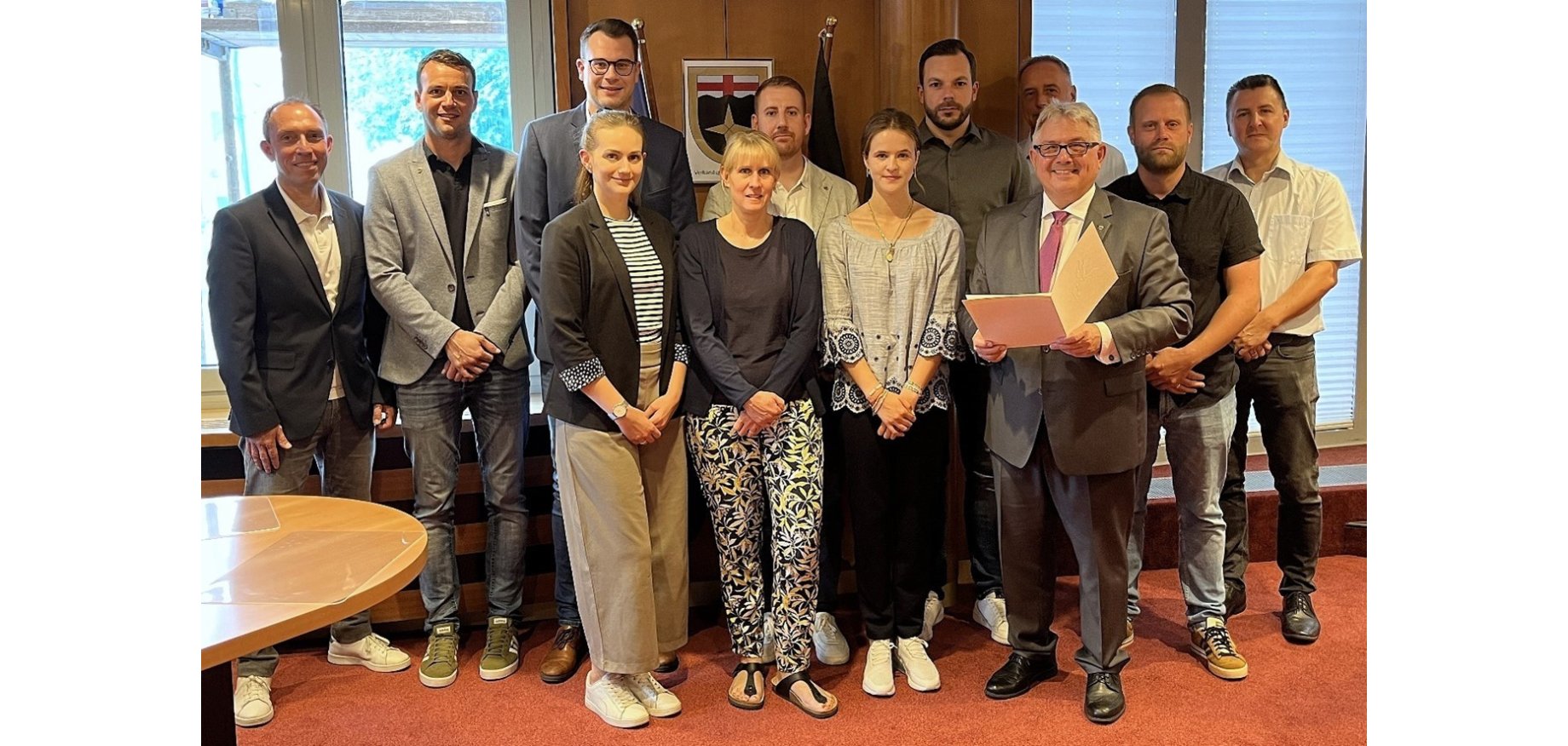 Verbandsgemeindeverwaltung Vallendar begrüßt neue Mitarbeiterin und ...